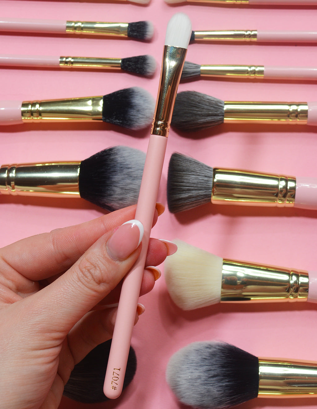 P.Louise #7071 Flat Brush - P.Louise Valentines Collection - P.Louise ...